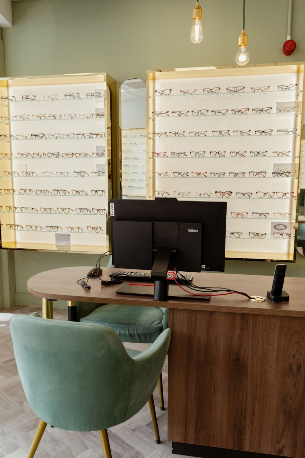 Valli Opticians, Huddersfield - Mewscraft