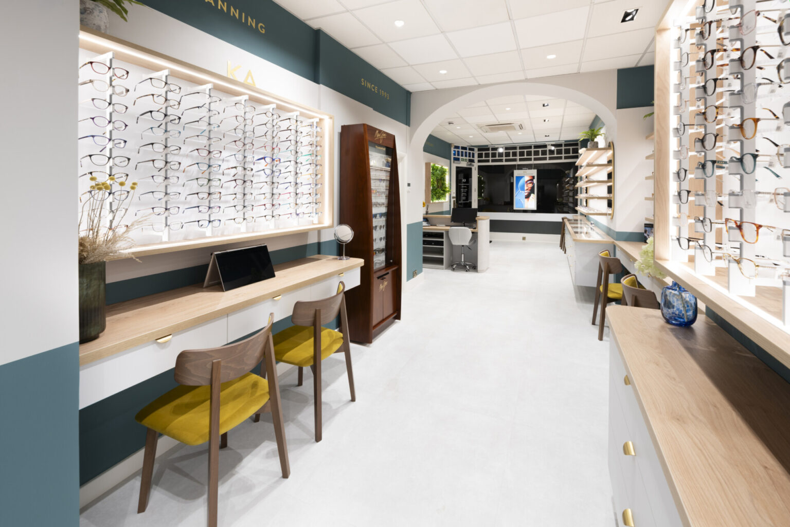Kathryn Anthony Optometry, Bath - Mewscraft